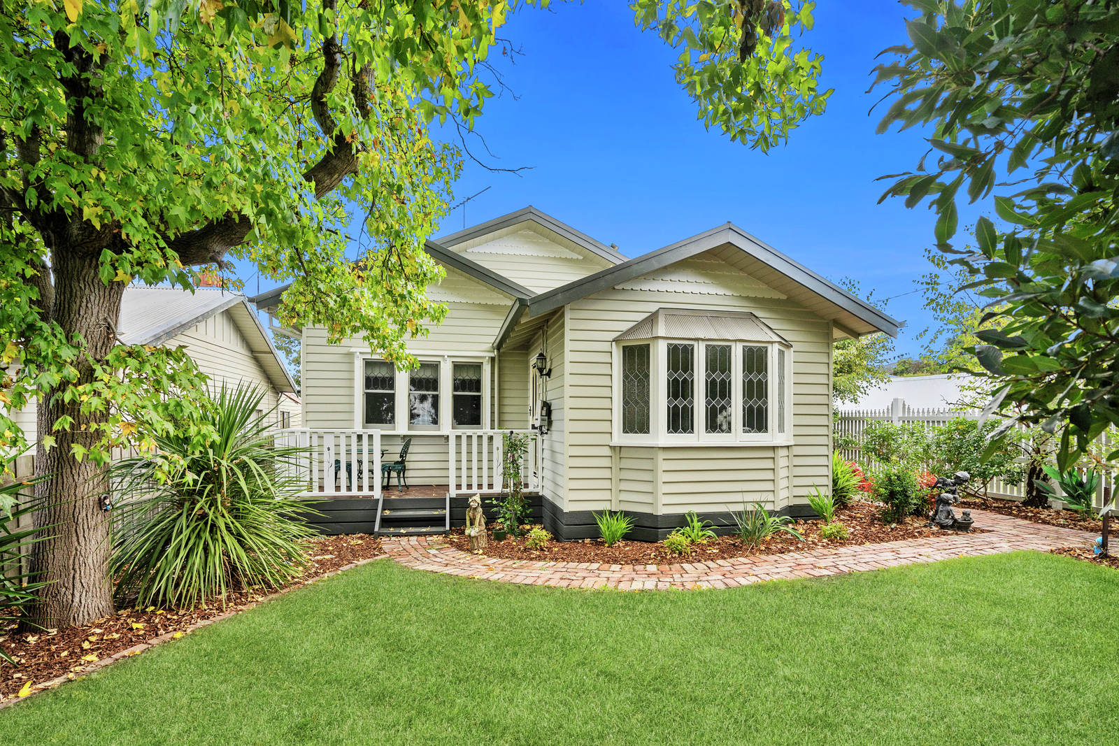 371 Shannon Avenue, Newtown - 3 Bed House - For Sale