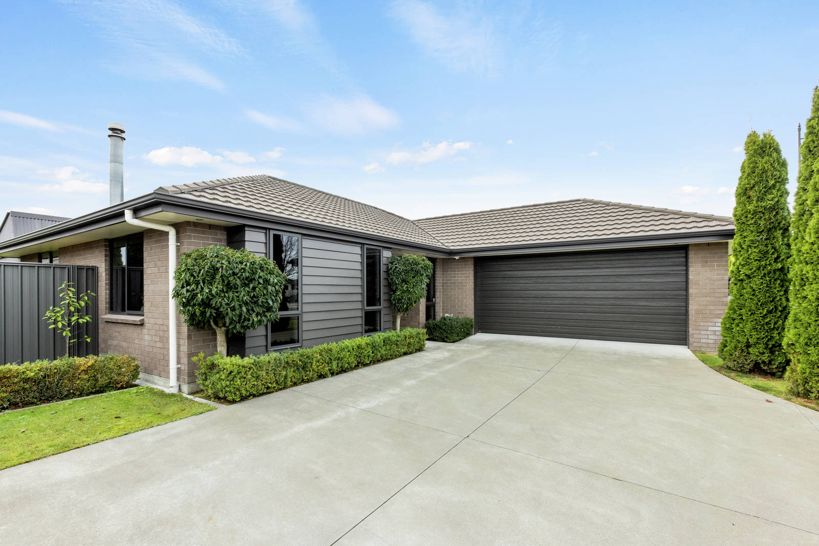 19 Taieri Place, Poraiti - 4 Bed House - Private Treaty