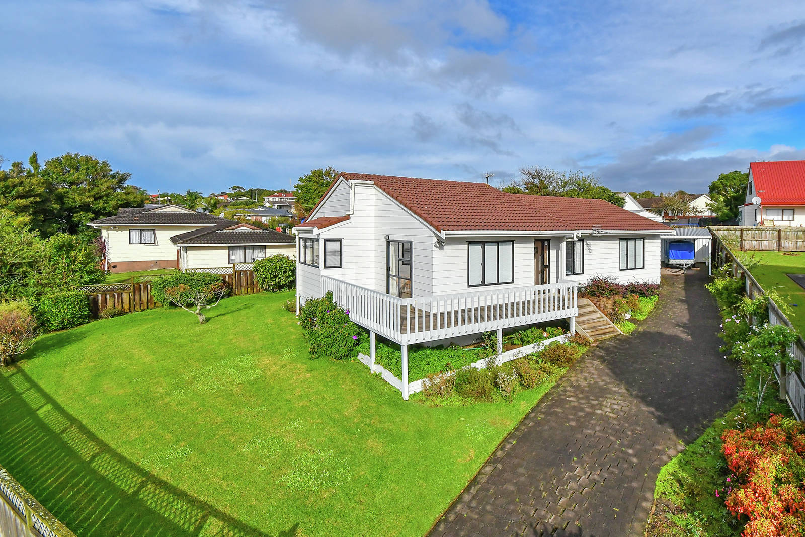 4 Greenstone Place, Manukau - 3 Bed House - Auction Sold