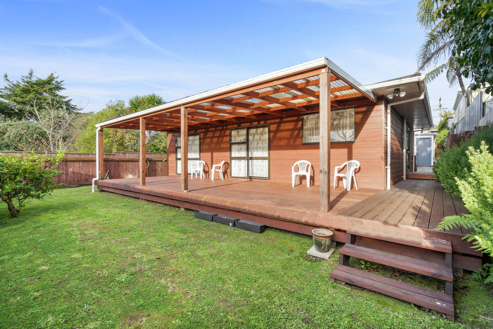 21A Gray Avenue, Paraparaumu Beach - 2 Bed House - Private Treaty