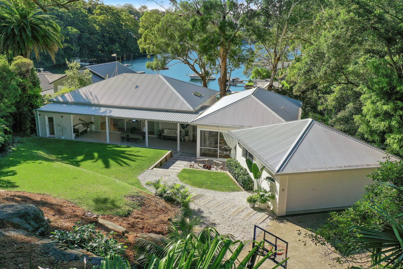 56 Ellesmere Road, Gymea Bay - 5 Bed House - Auction Sold