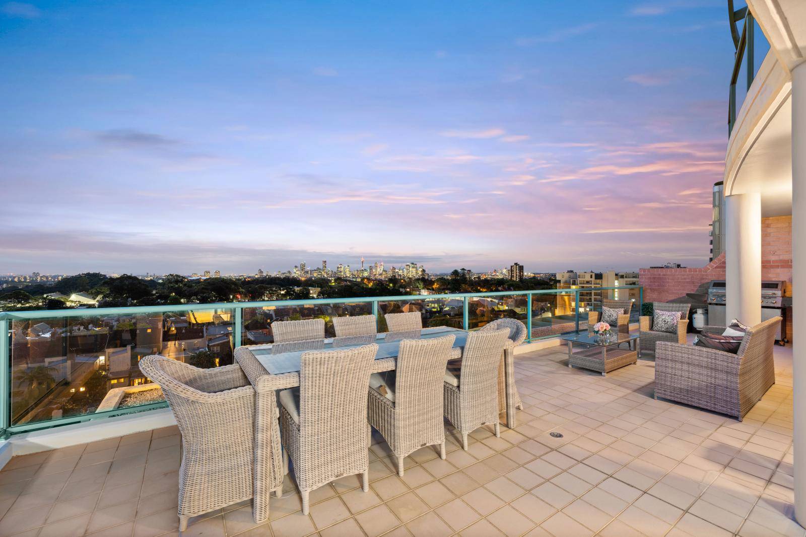 1002/1 Spring Street , Bondi Junction - 3 Bed House - For Sale