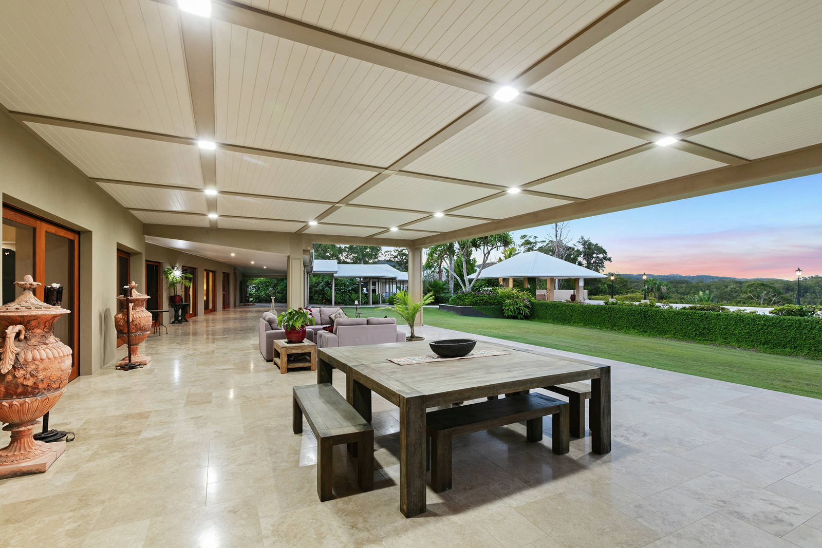 53 Upper Hutton Road, Kiamba - 11 Bed House - Private Treaty