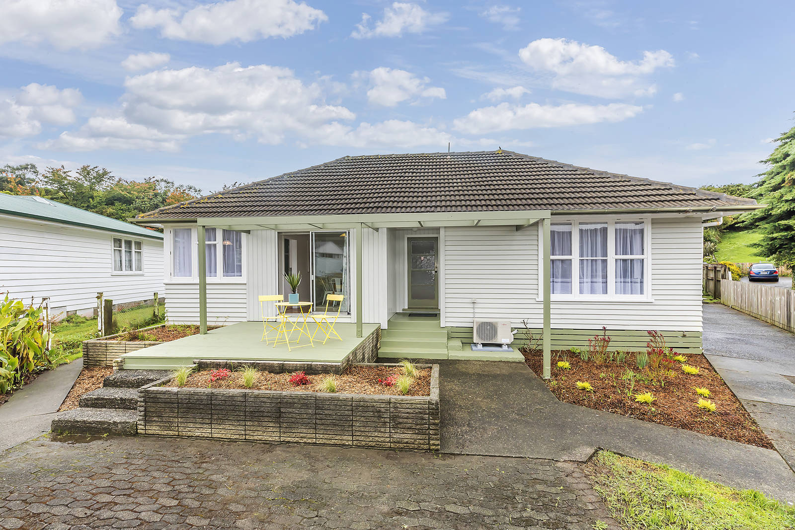 12 Morgan Place, Tawa - 3 Bed House - Sale by Tender