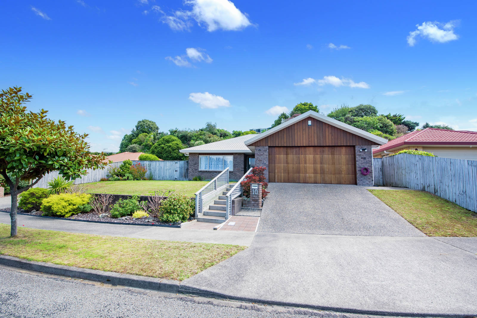 10 Leanne Way, Waikanae Beach - 3 Bed House - Private Sale