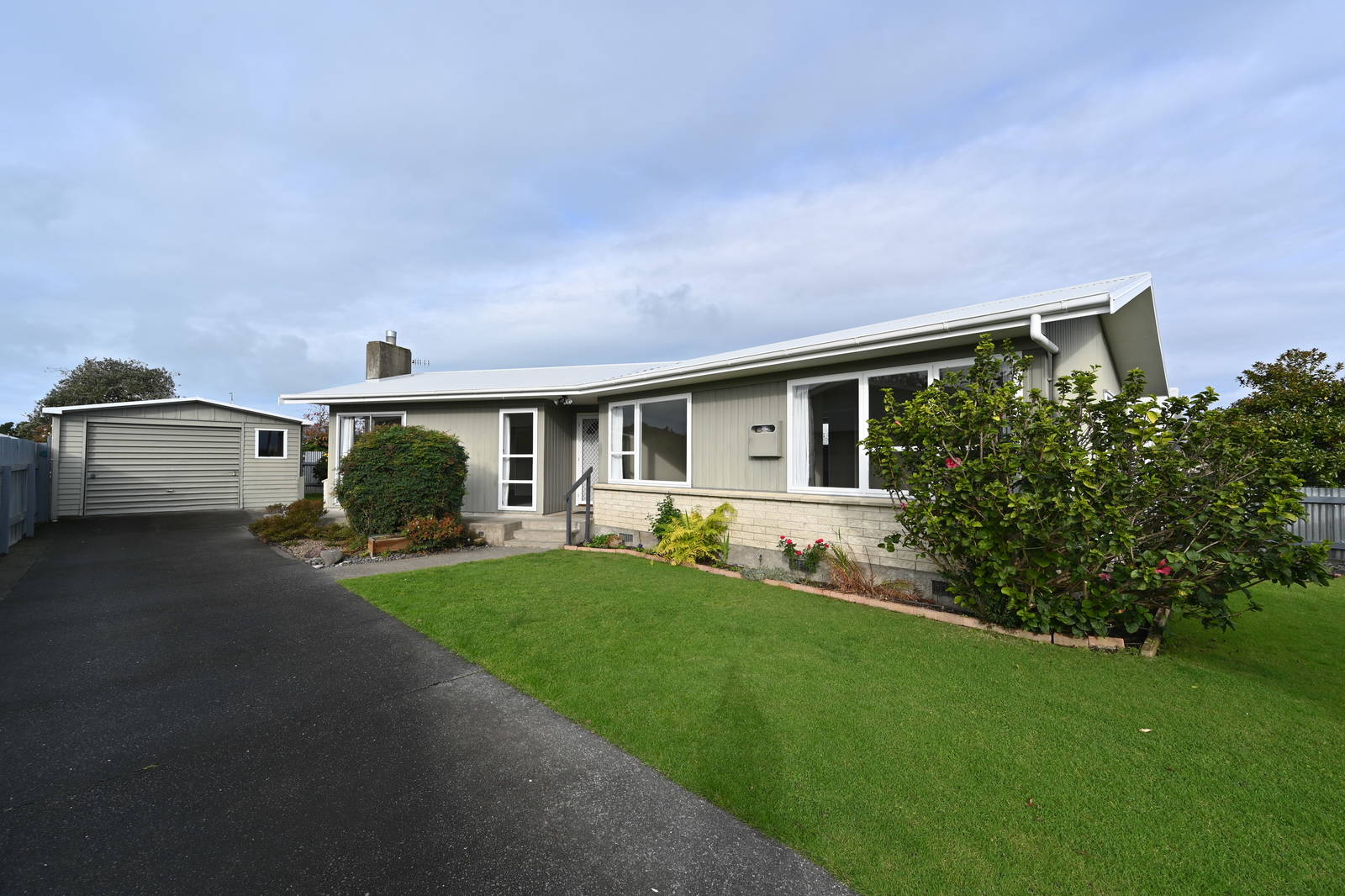 14 Foster Terrace, Onekawa - 3 Bed House - Private Treaty