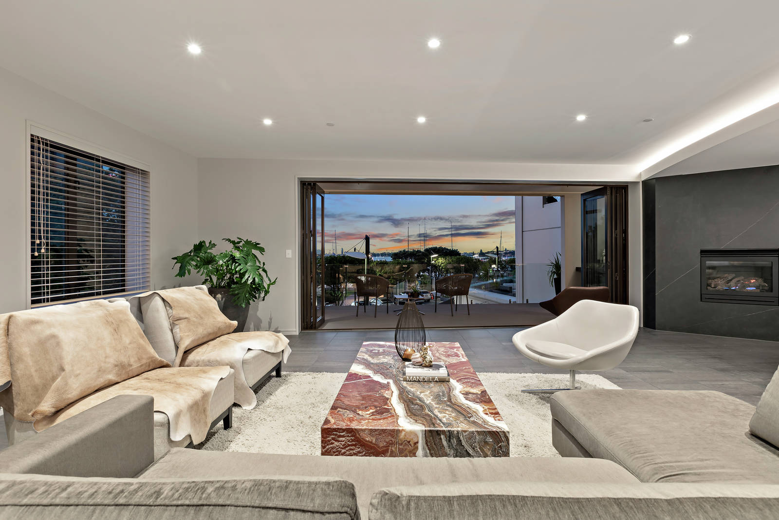 2A/128 Customs Street West, Auckland Central - 4 Bed House - Price