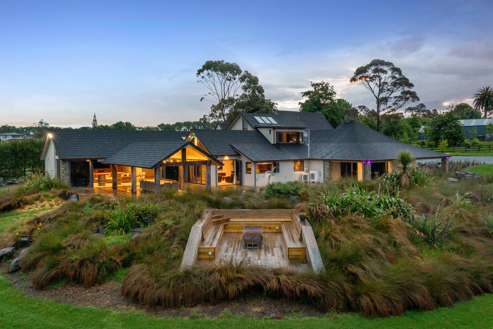 255 Clifton Road, Whitford, Auckland - 8 Bed House - Sale by Tender