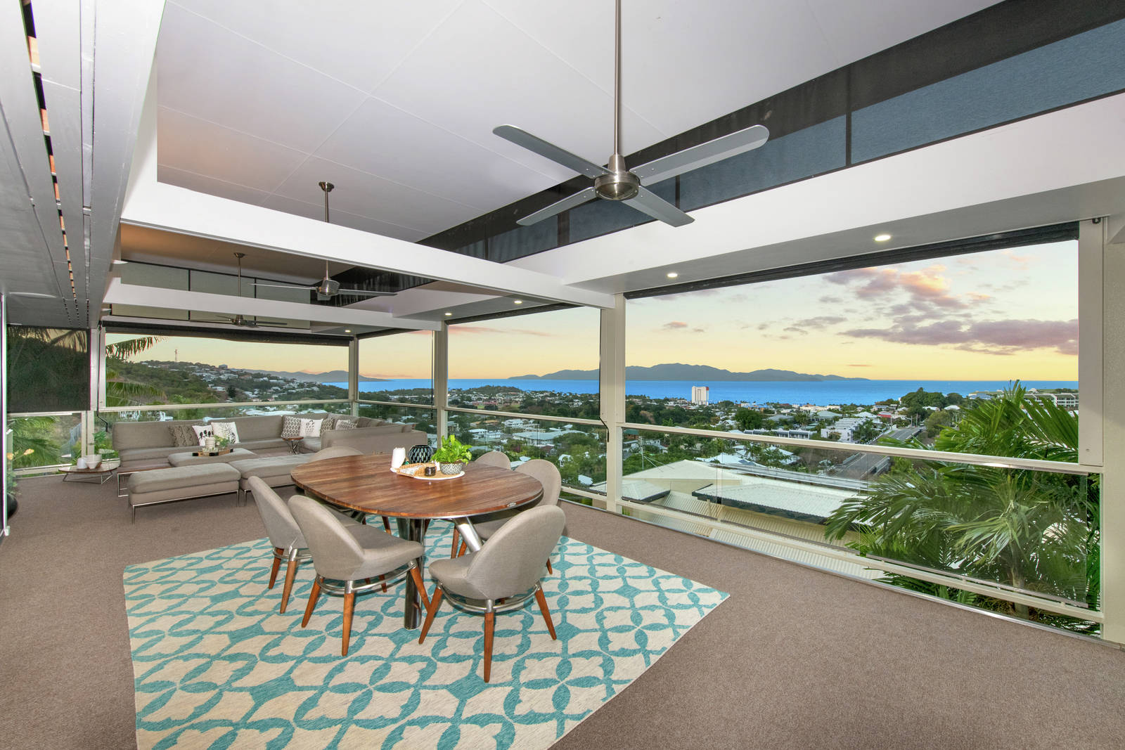 44 Victoria Street, Townsville City - 5 Bed House - Auction
