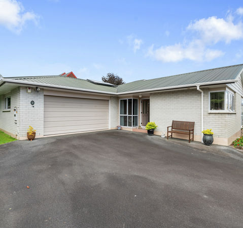 25 Thelma Place, Lynmore - 3 Bed House - Private Treaty