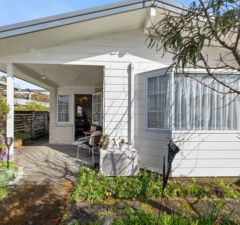 3 Salcombe Terrace, Welbourn - 2 Bed House - Private Treaty