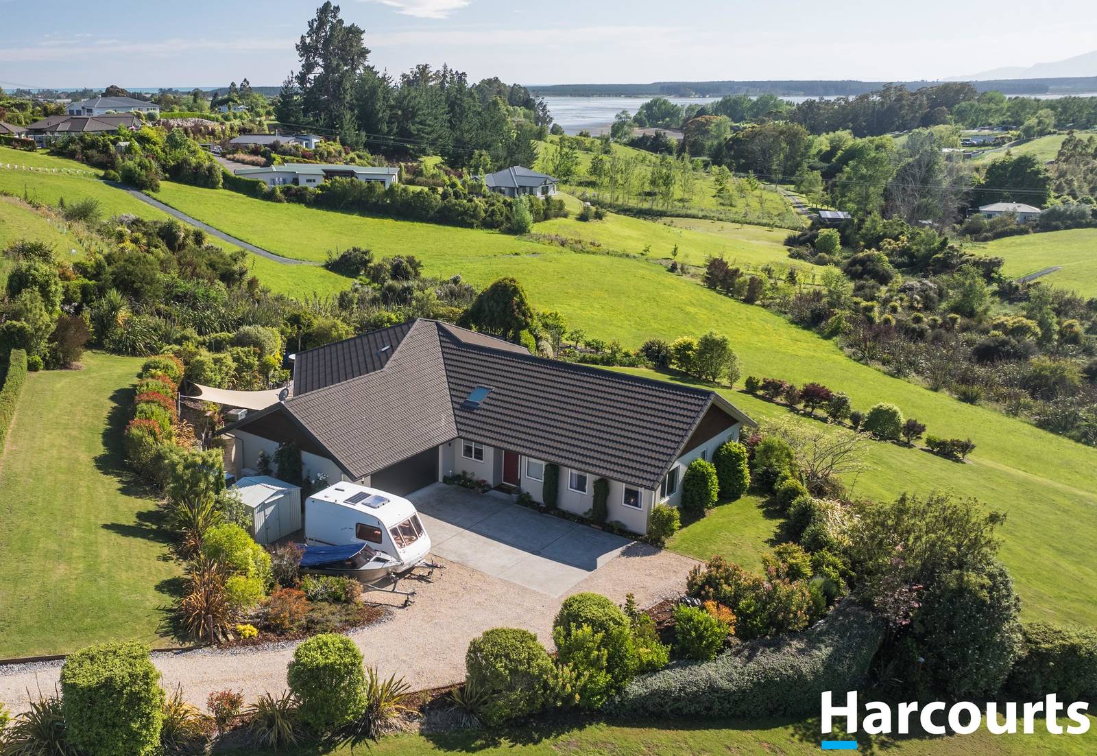 138 Ridgeview Road, Redwood Valley - 4 Bed House - Private Treaty