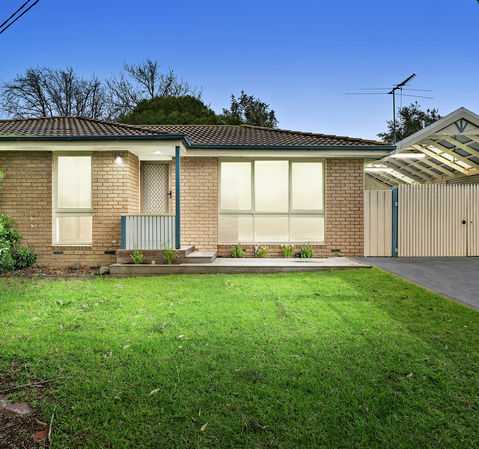 4 Odell Place, Carrum Downs - 3 Bed House - For Sale