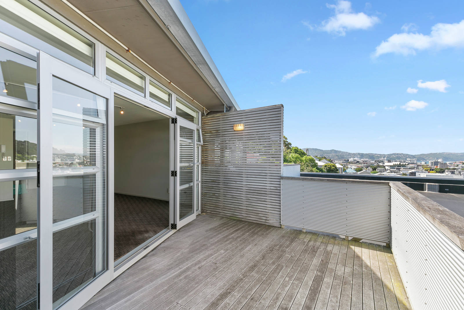 503/20 Hanson Street, Mount Cook - 1 Bed Apartment - Private Treaty