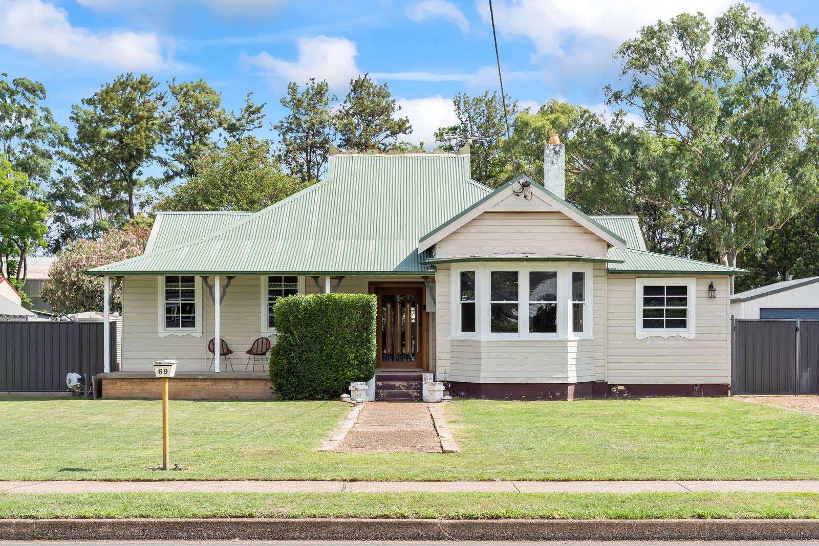 69 York Street, Singleton - 5 Bed House - For Sale