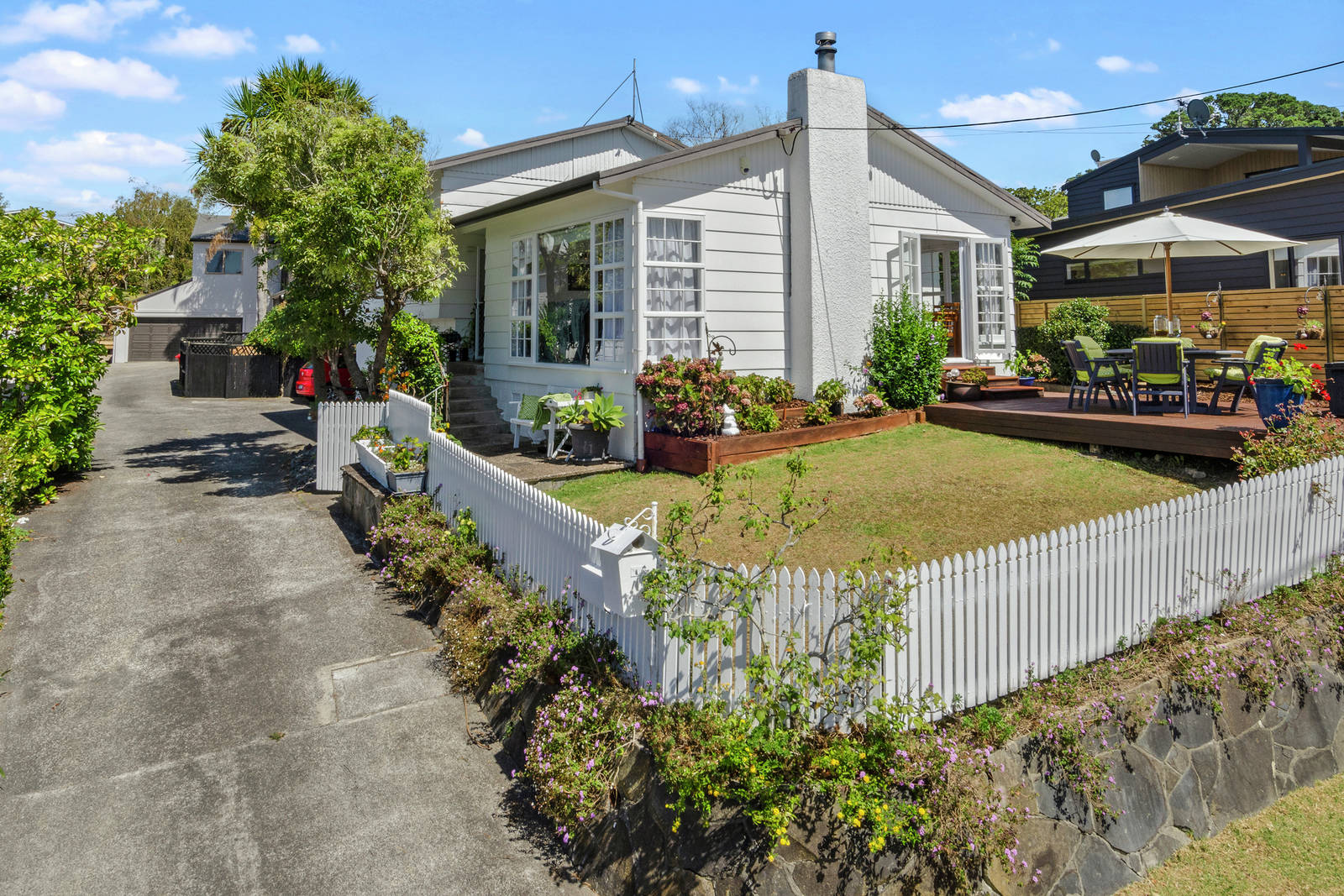 1A Gray Crescent, Torbay - 4 Bed House - Negotiation