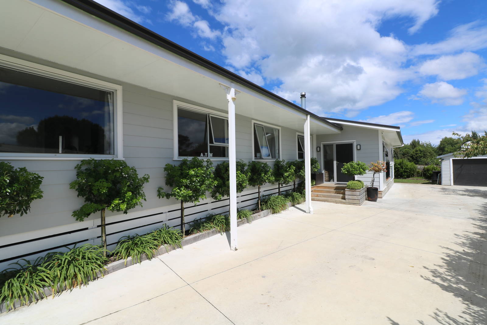 35 Fisher Place, Carterton - 5 Bed House - Private Treaty