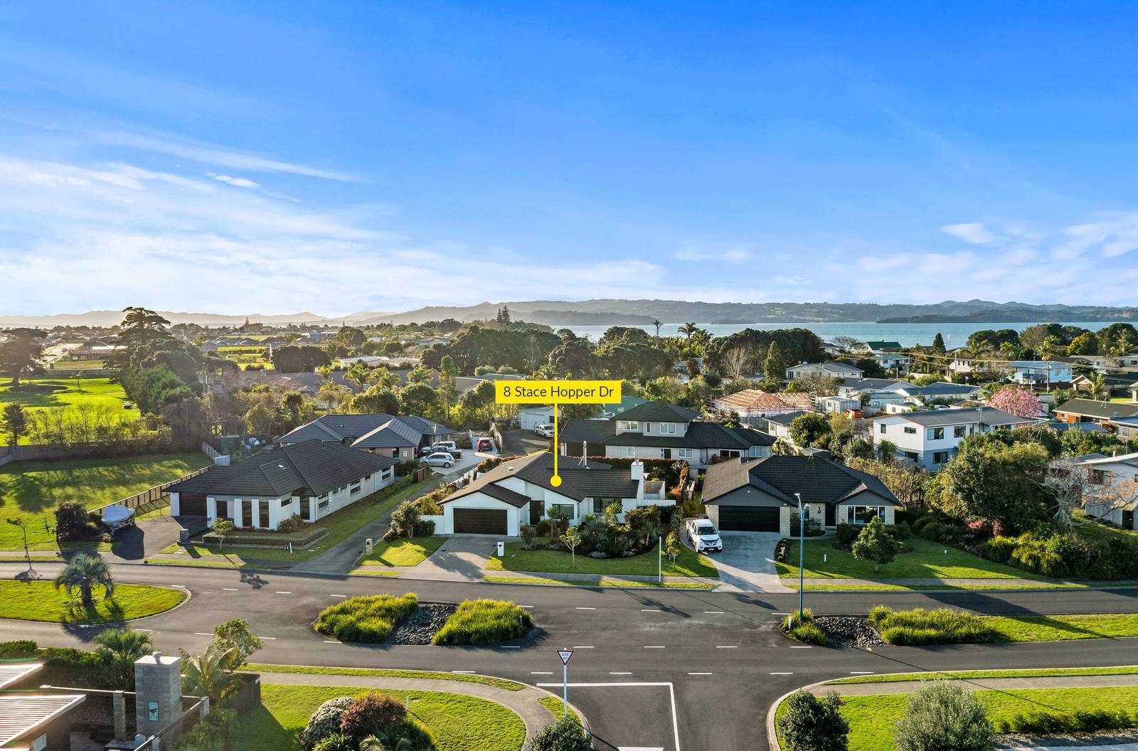 8 Stace Hopper Drive, One Tree Point - 4 Bed House - Private Treaty