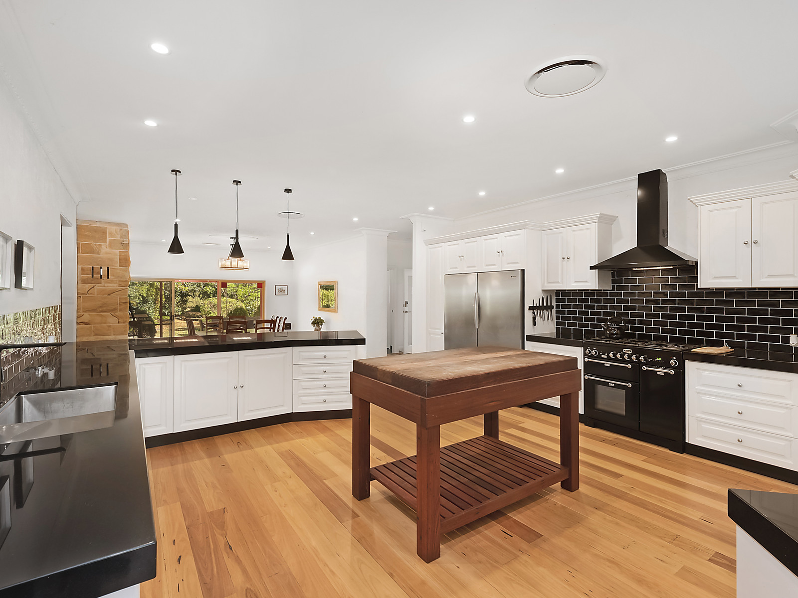 50 Paperbark Place, Lake Innes - 4 Bed House - Private Treaty