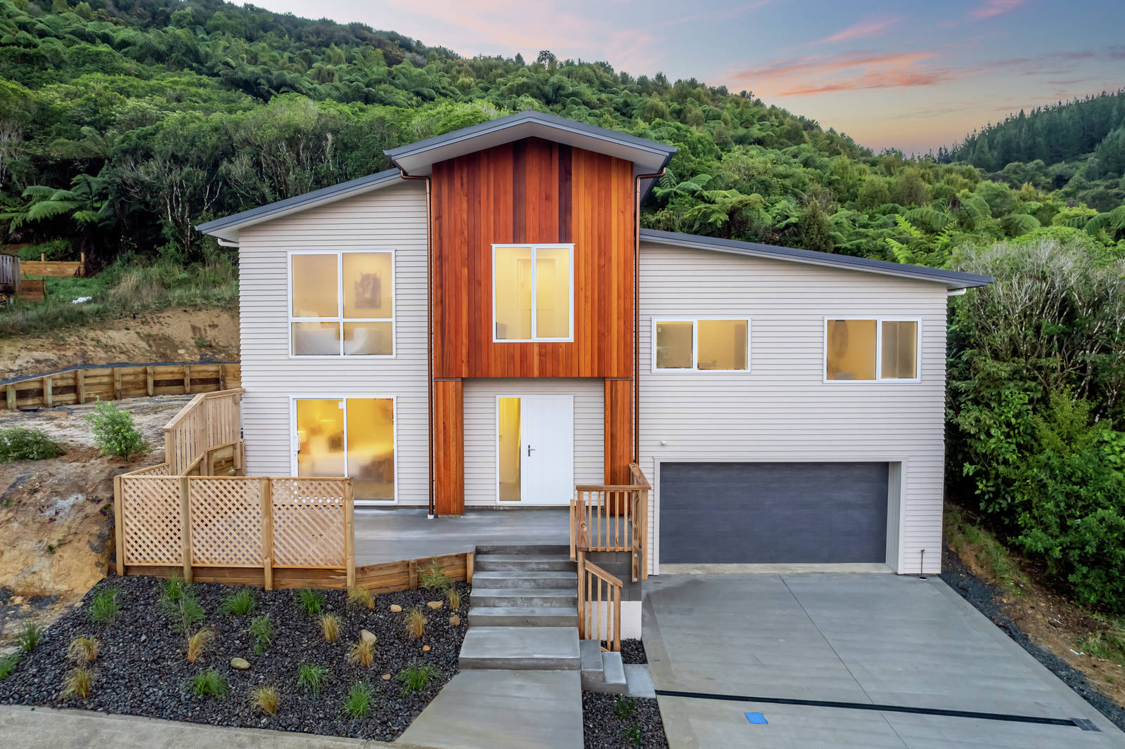 70 Riverstone Drive, Riverstone Terraces - 3 Bed House - Sale by Tender