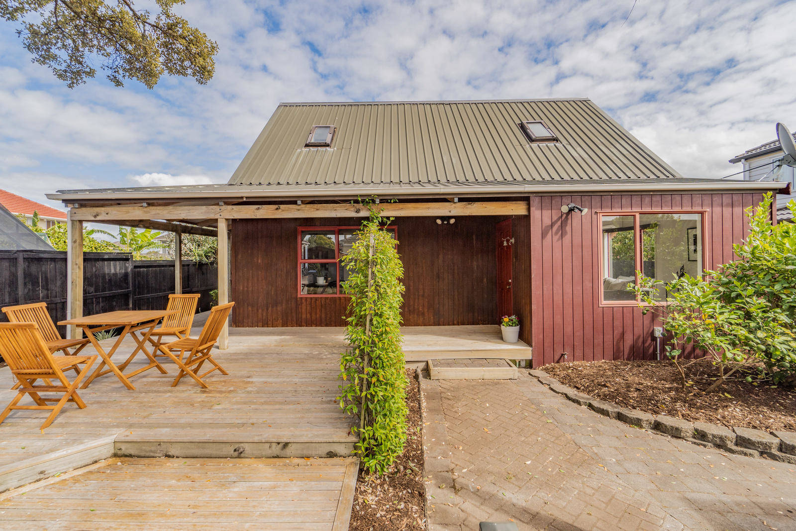 2-18 Strid Road, Te Atatu South - 3 Bed House - Expression of Interest