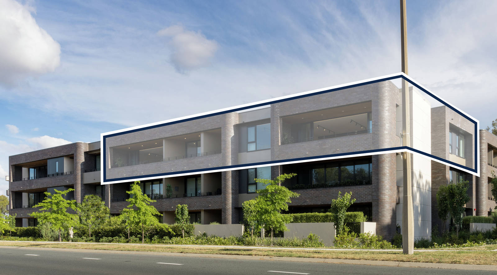 20 & 21/7 State Circle, Forrest - 8 Bed House - For Sale