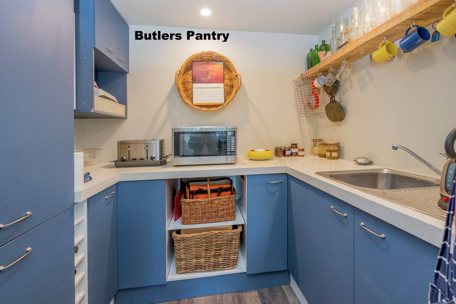 17B Toi Street, Otaki Beach - 4 Bed House - Private Sale