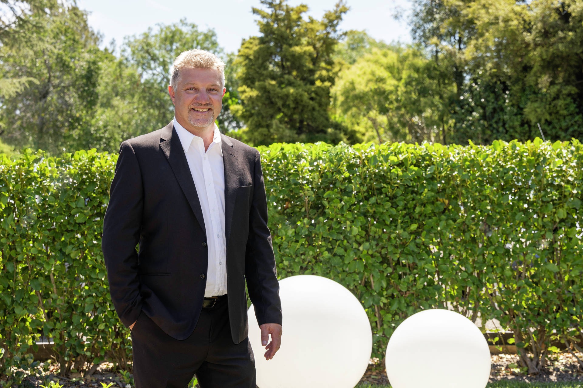 Carl Wezel - Ray White Hawkes Bay - 027 433 7590