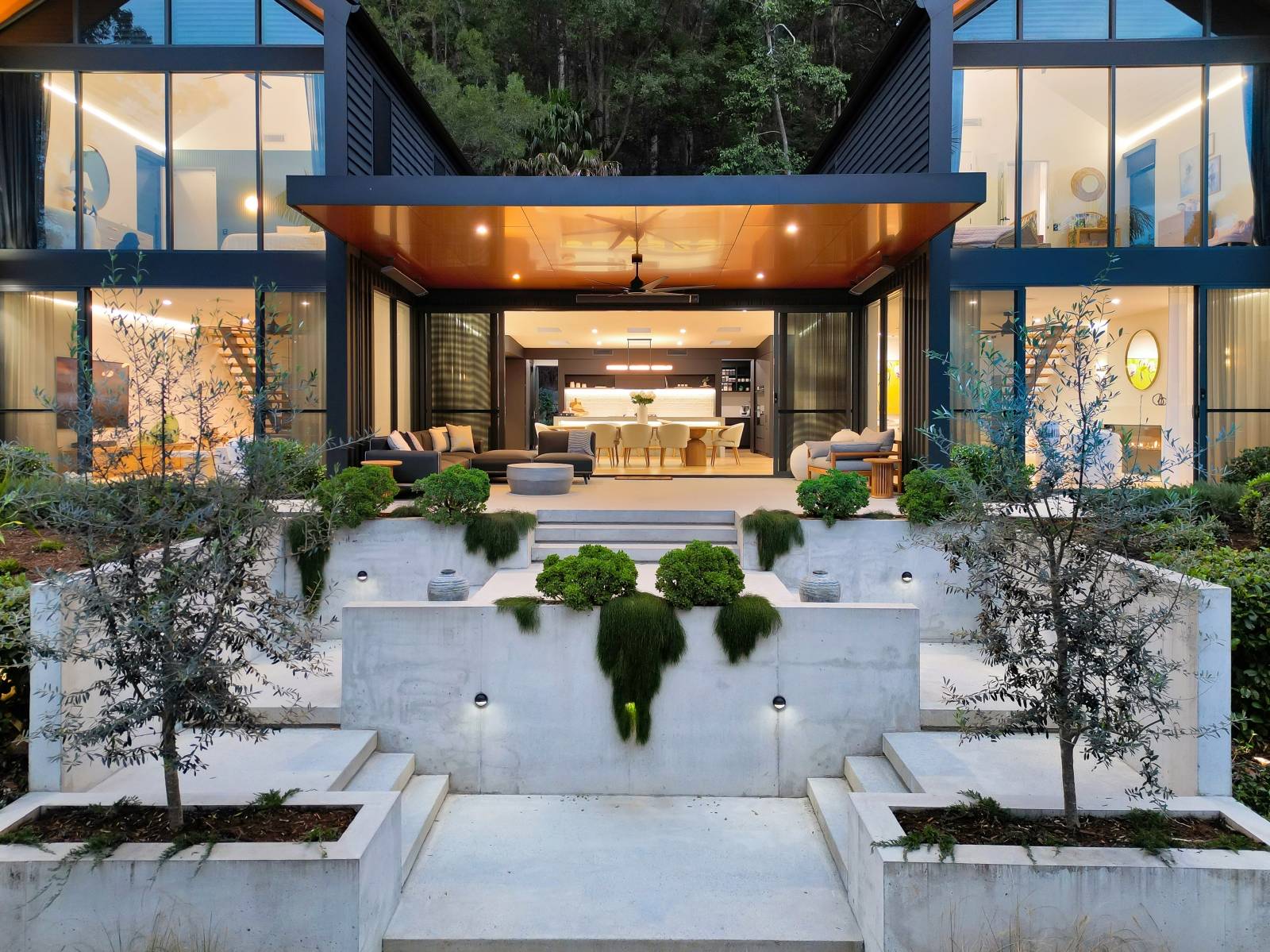 22 Kooringal Court, Tallebudgera - 5 Bed House - Expressions of Interest