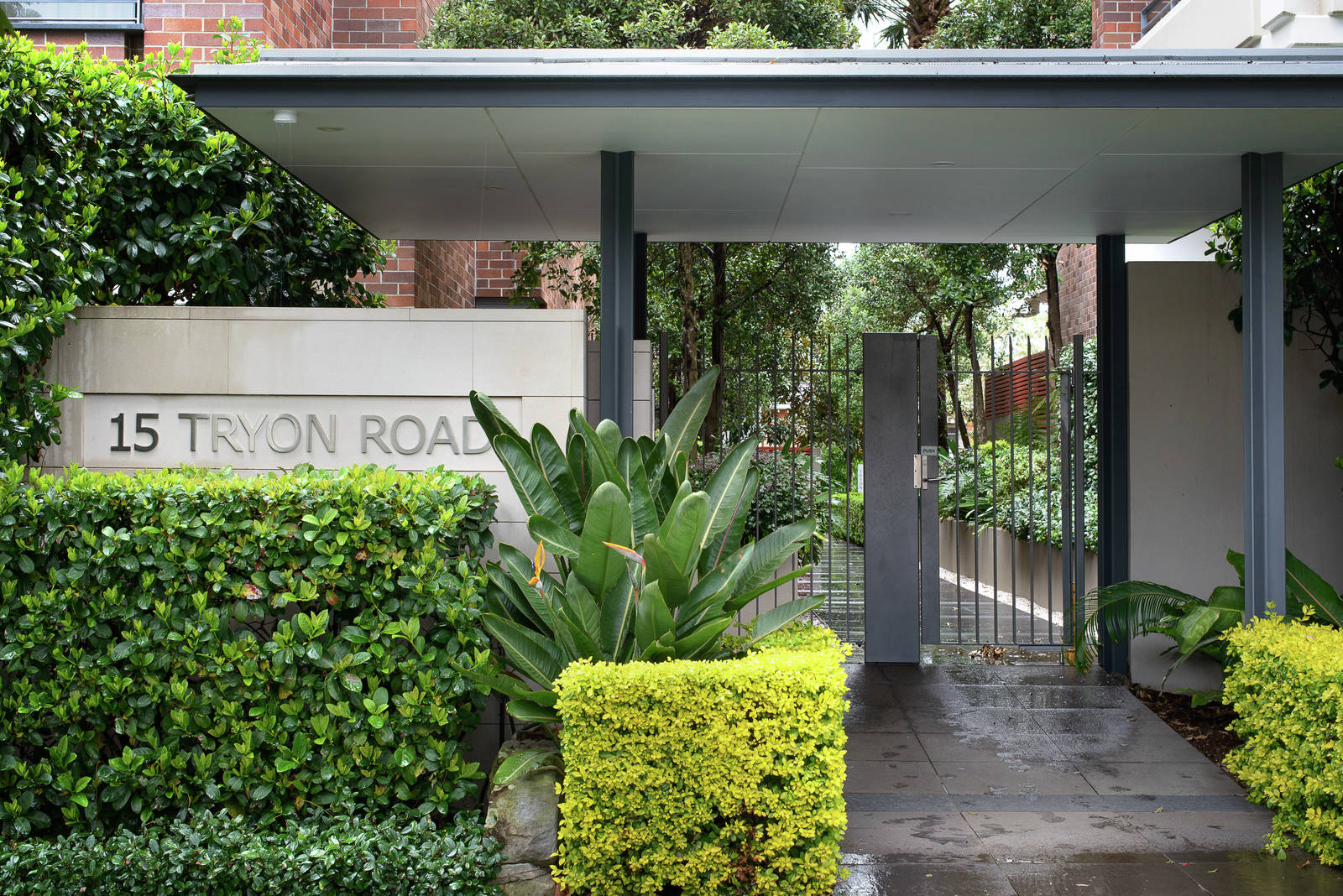 13/15 Tryon Road, Lindfield - 3 Bed Unit - Auction