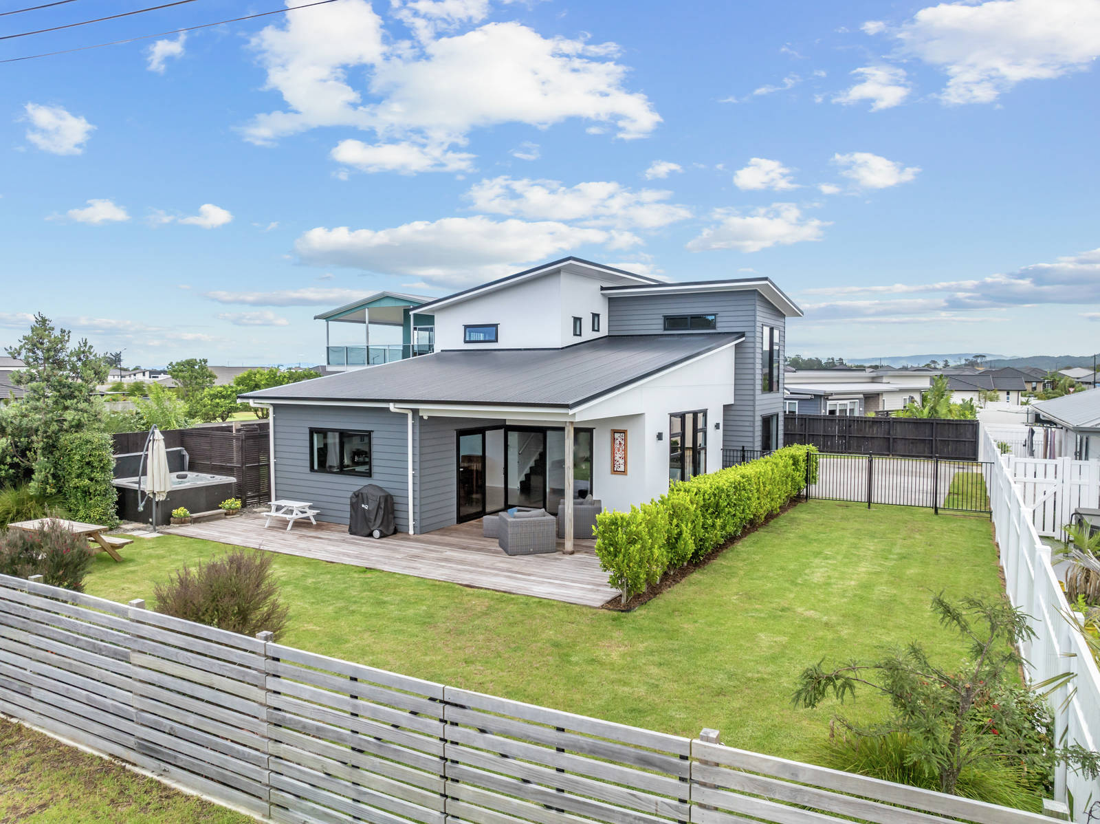 15 Puroto Place, One Tree Point - 4 Bed House - Private Treaty