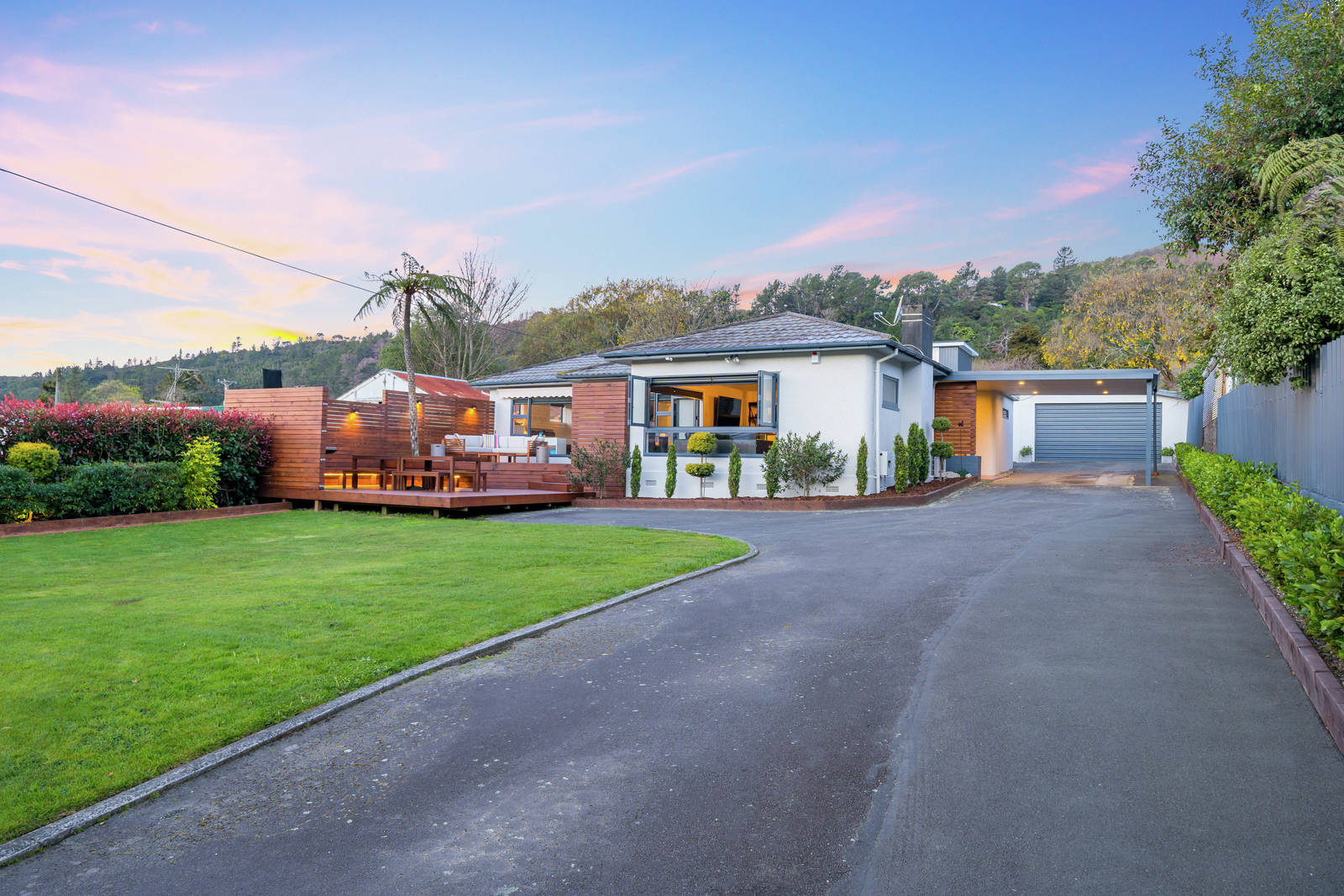 425 Stokes Valley Road, Stokes Valley - 3 Bed House - Sale by Tender