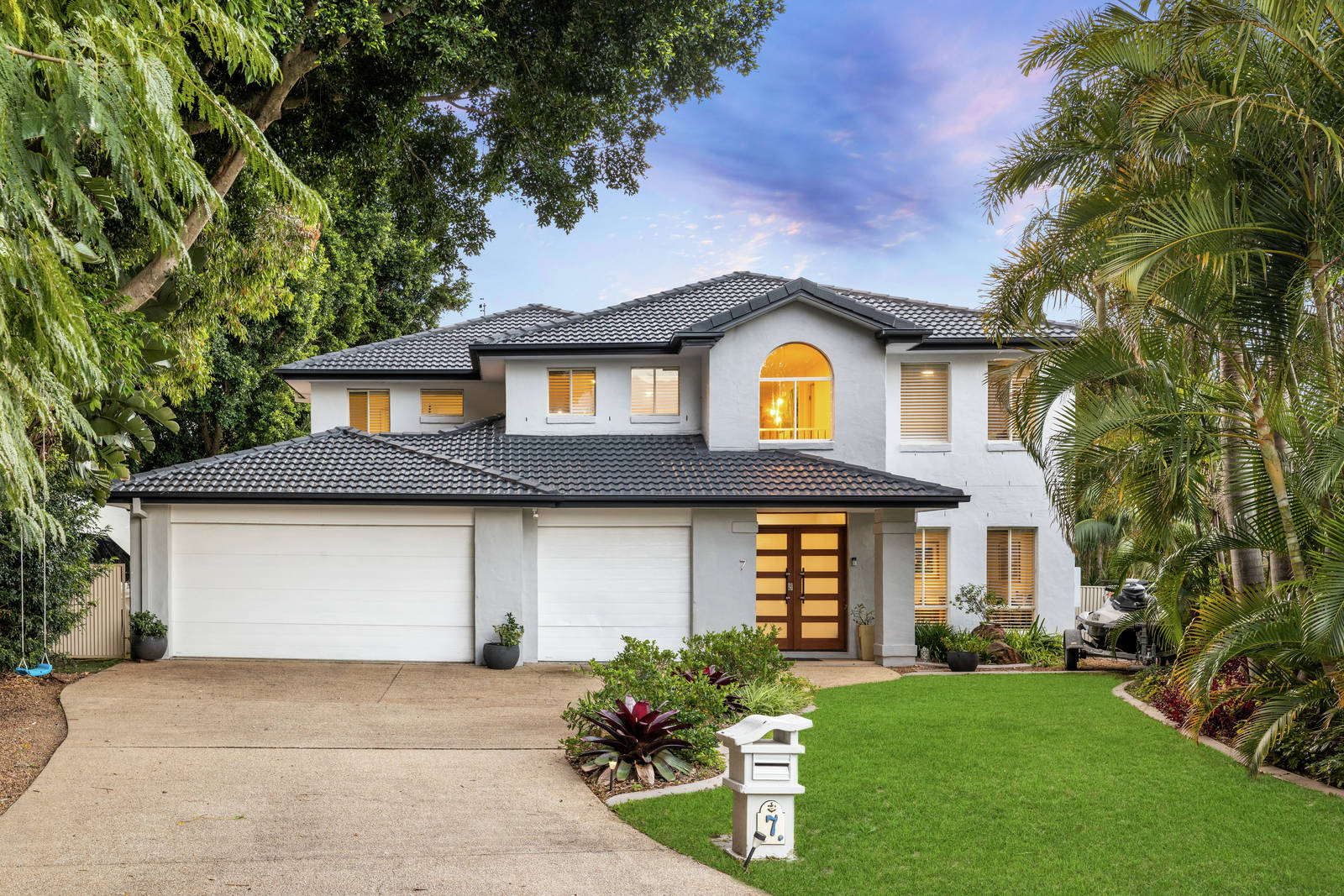 7 River Cove Place, Helensvale - 5 Bed House - For Sale