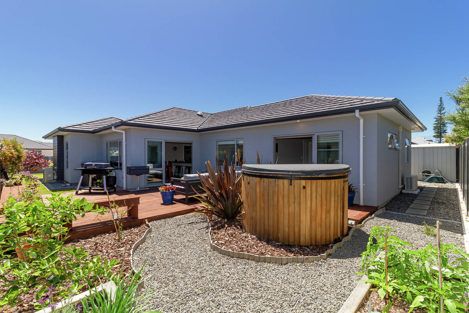 6 Aparima Place, Te Awa - 3 Bed House - Private Treaty