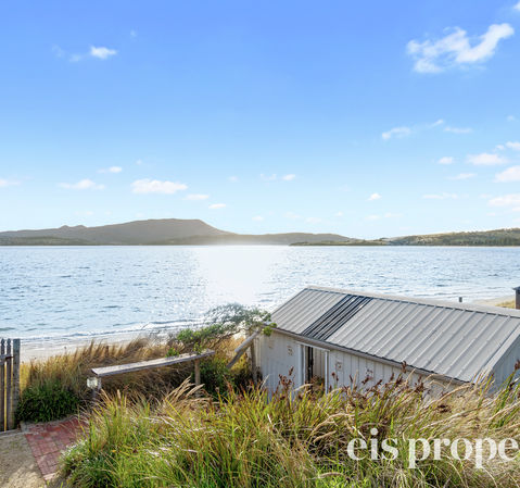 8a Jetty Road, South Arm - 3 Bed House - For Sale