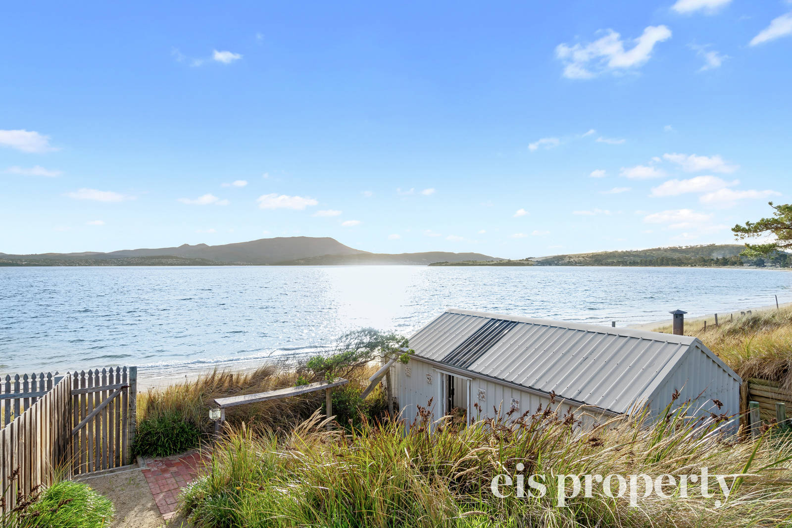 8a Jetty Road, South Arm - 3 Bed House - For Sale