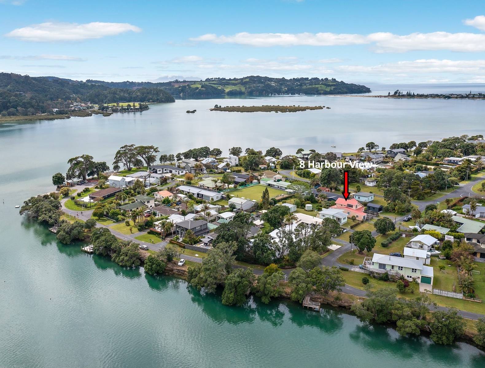 8 Harbour View Road, Point Wells - 3 Bed House - Auction Sold