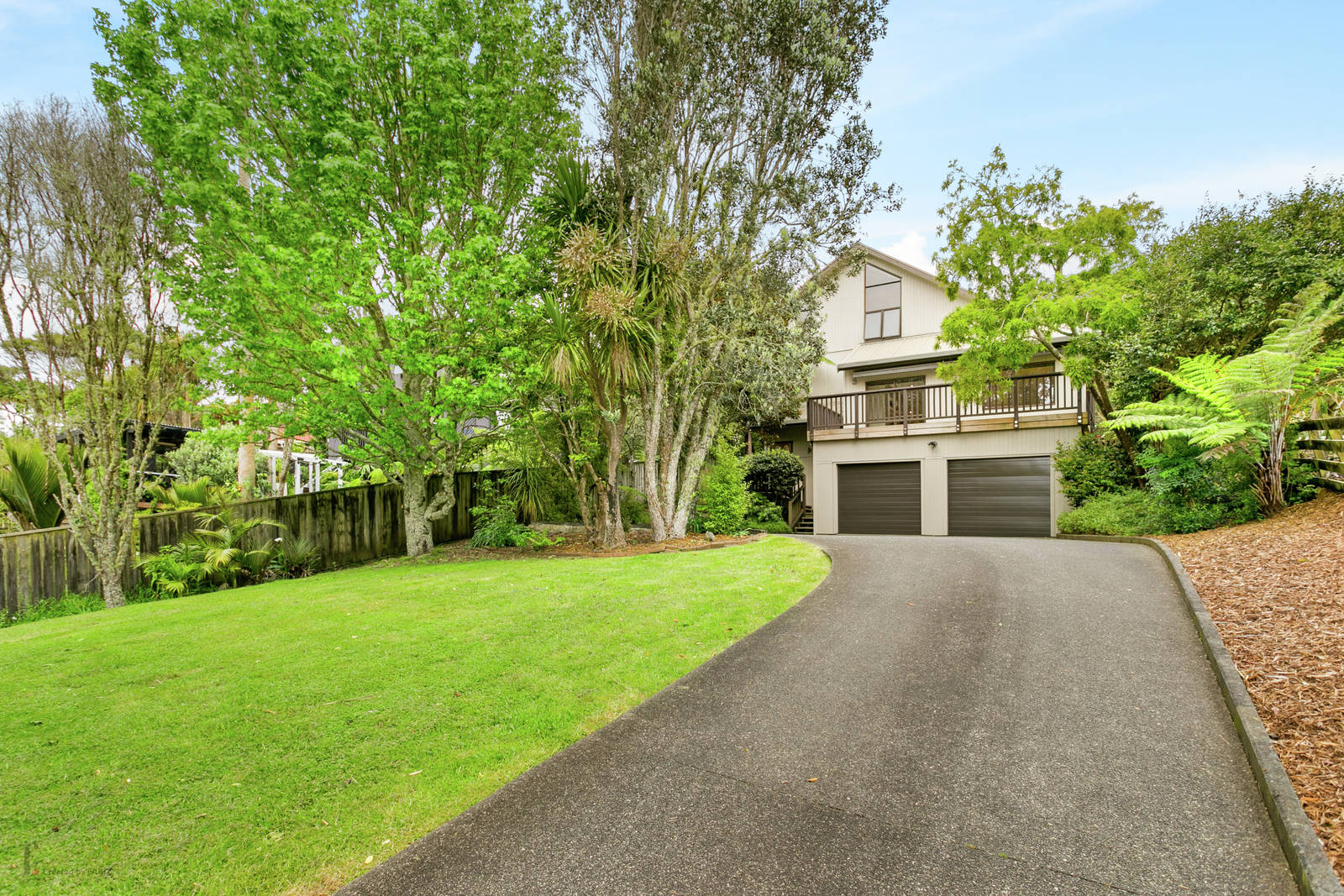 24 Rimu Road, Oratia - 4 Bed House - Auction Sold