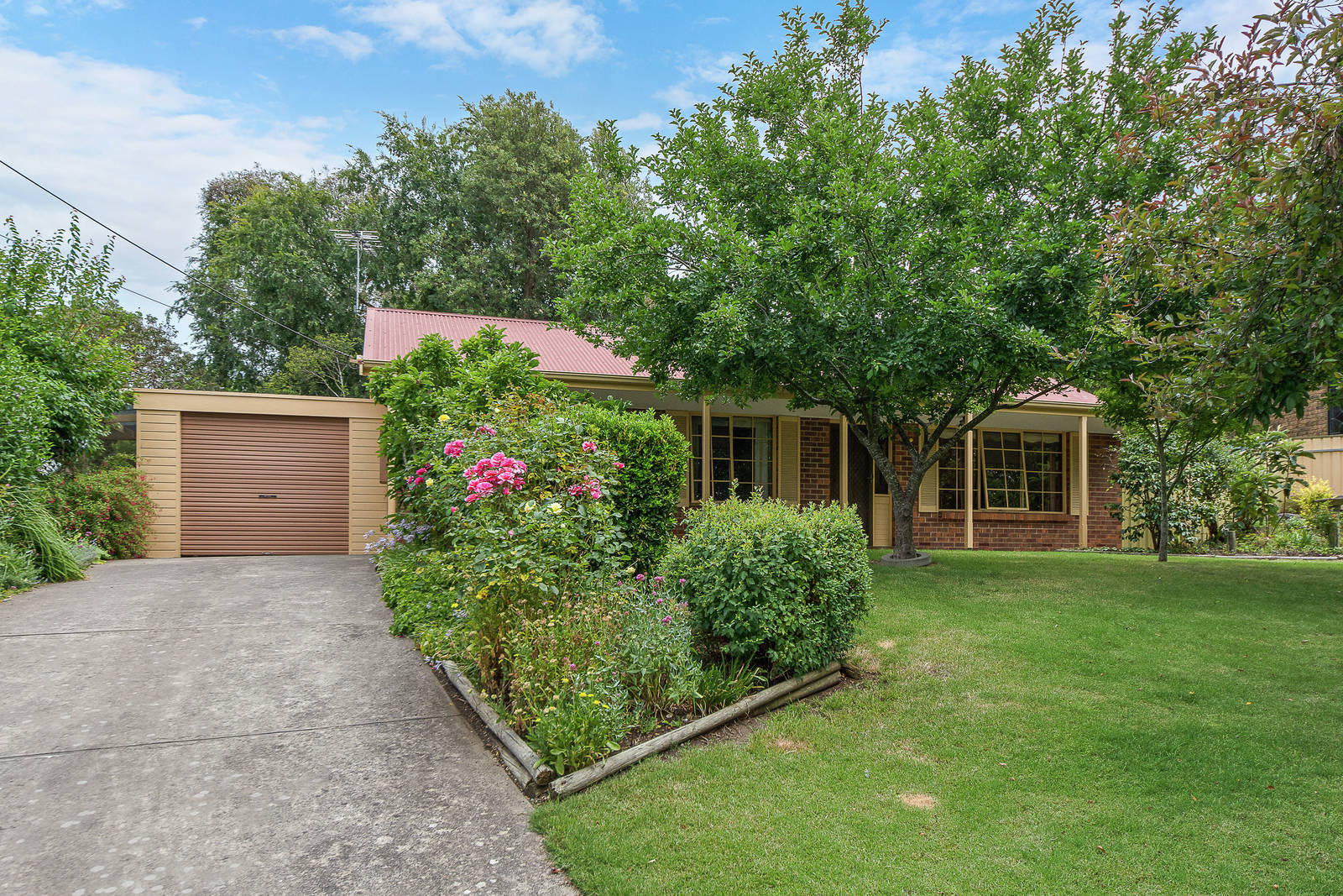 17 Maurice Road, Mount Barker - 3 Bed House - Private Treaty