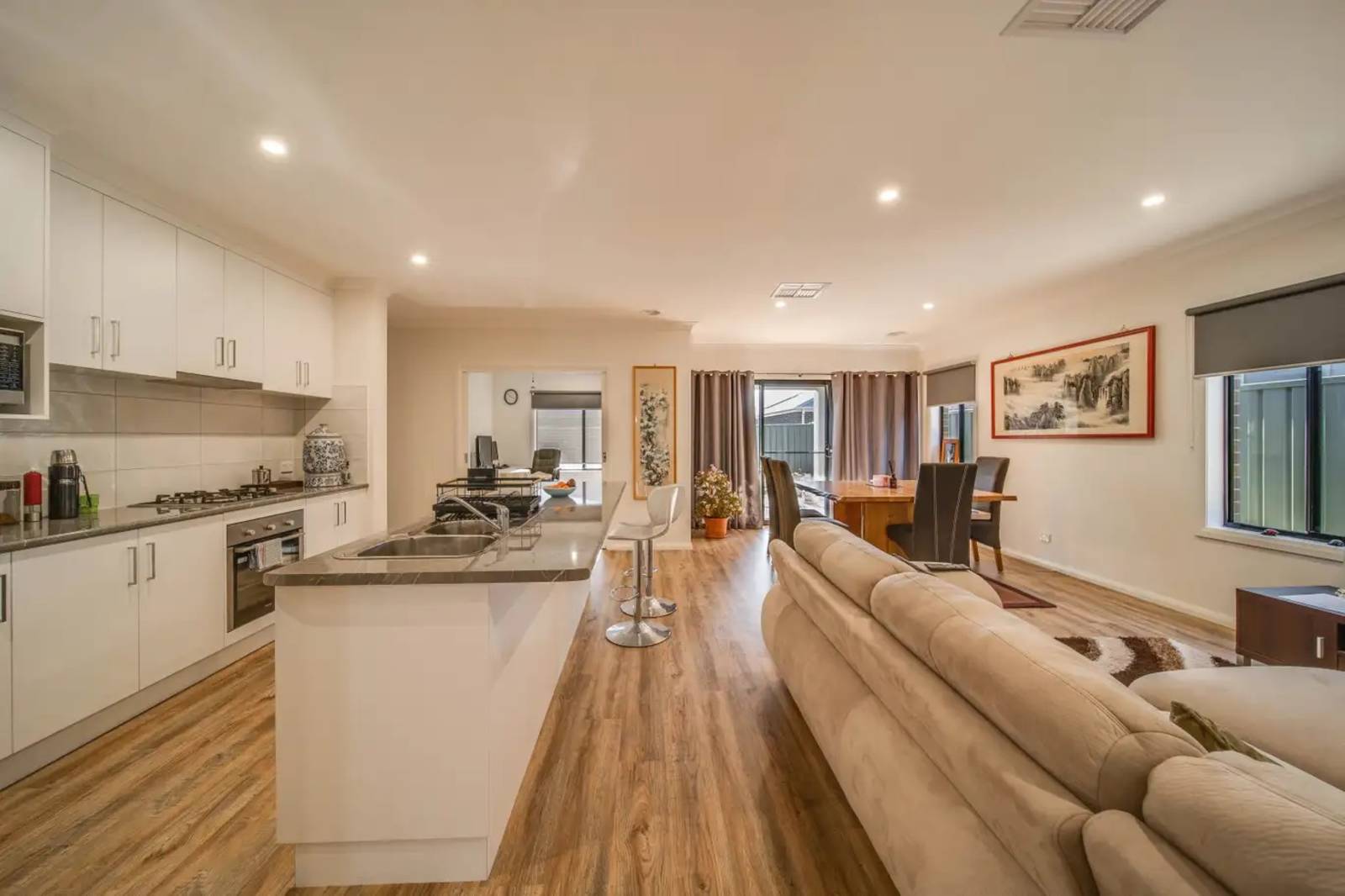 9 Rheola Drive, White Hills - 4 Bed House - Private Sale