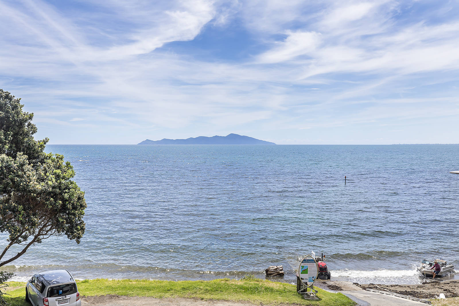 10 Ocean Parade, Pukerua Bay - 4 Bed House - Private Treaty