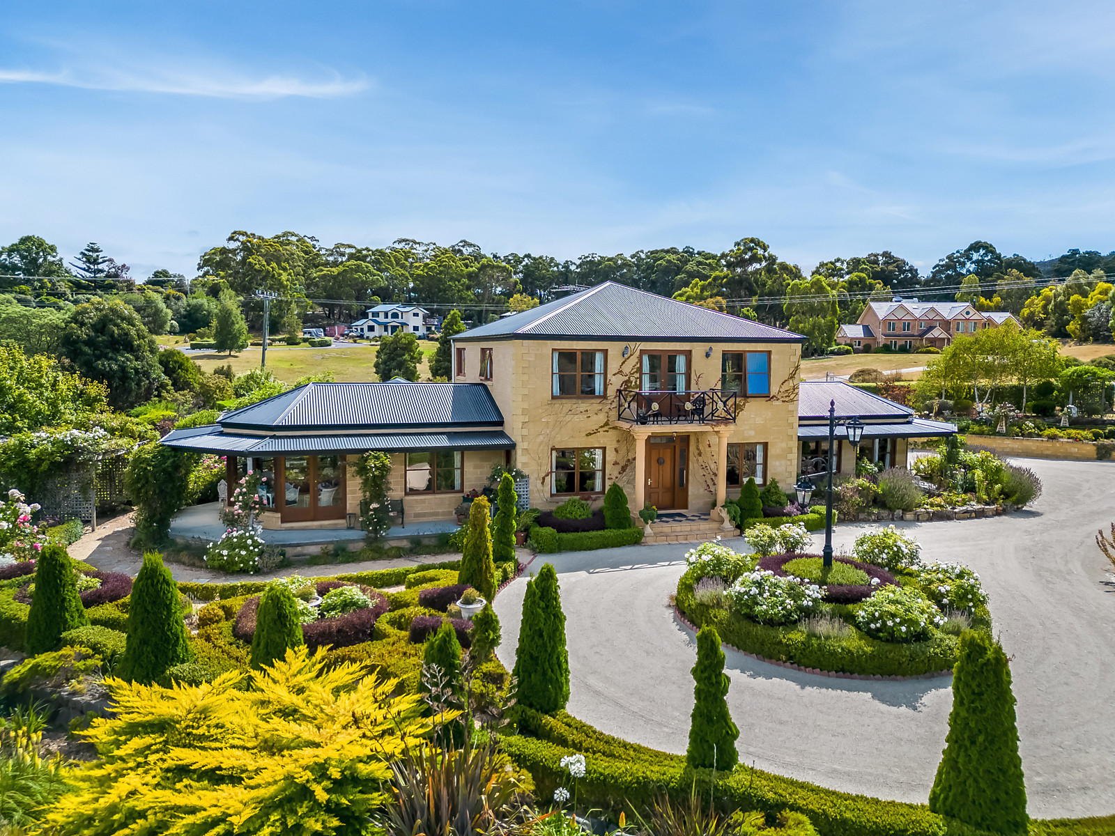 70 Isabel Road, Howden - 5 Bed House - For Sale