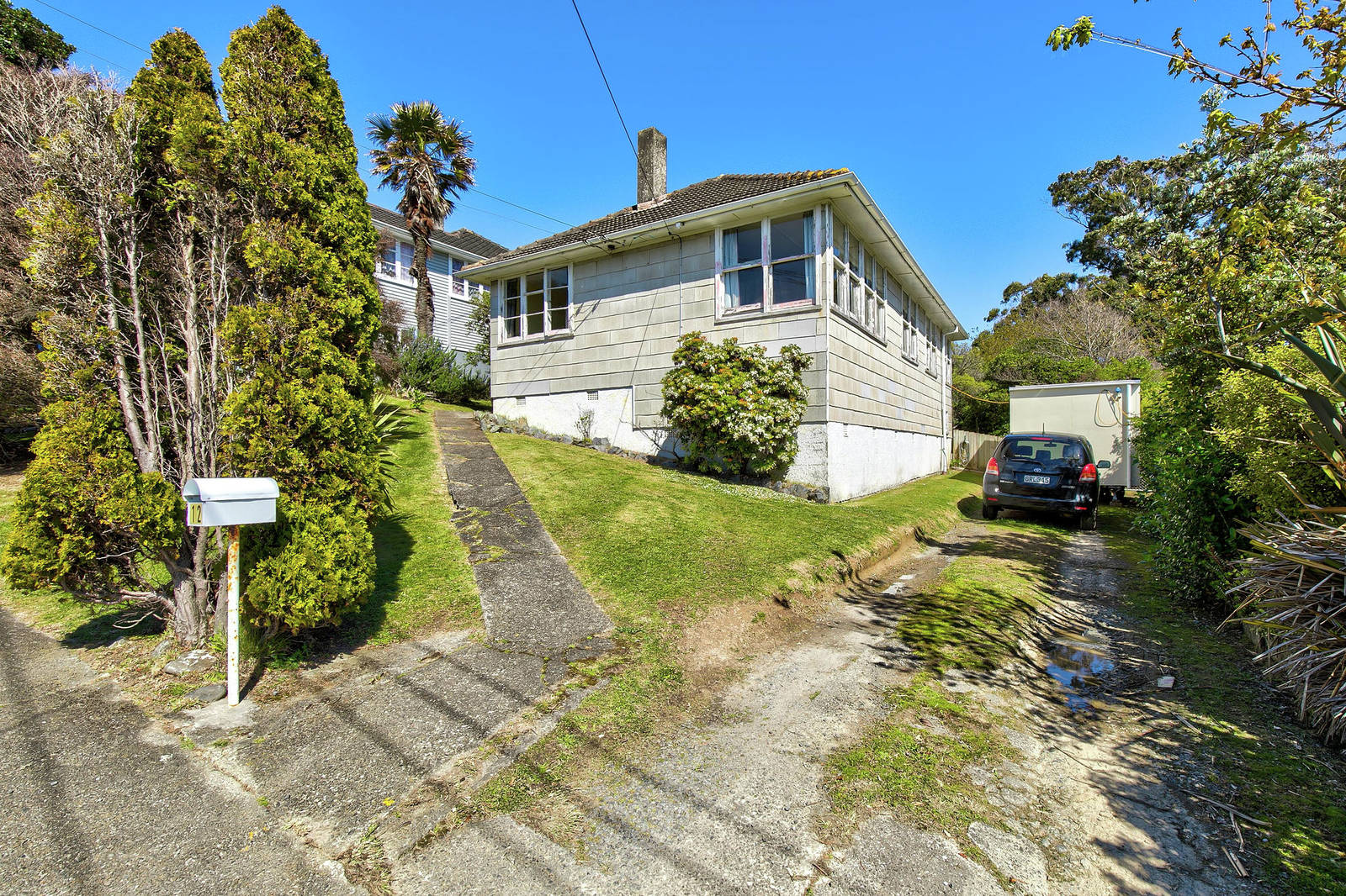12 Gear Terrace, Ranui Heights - 3 Bed House - Sale by Set Date