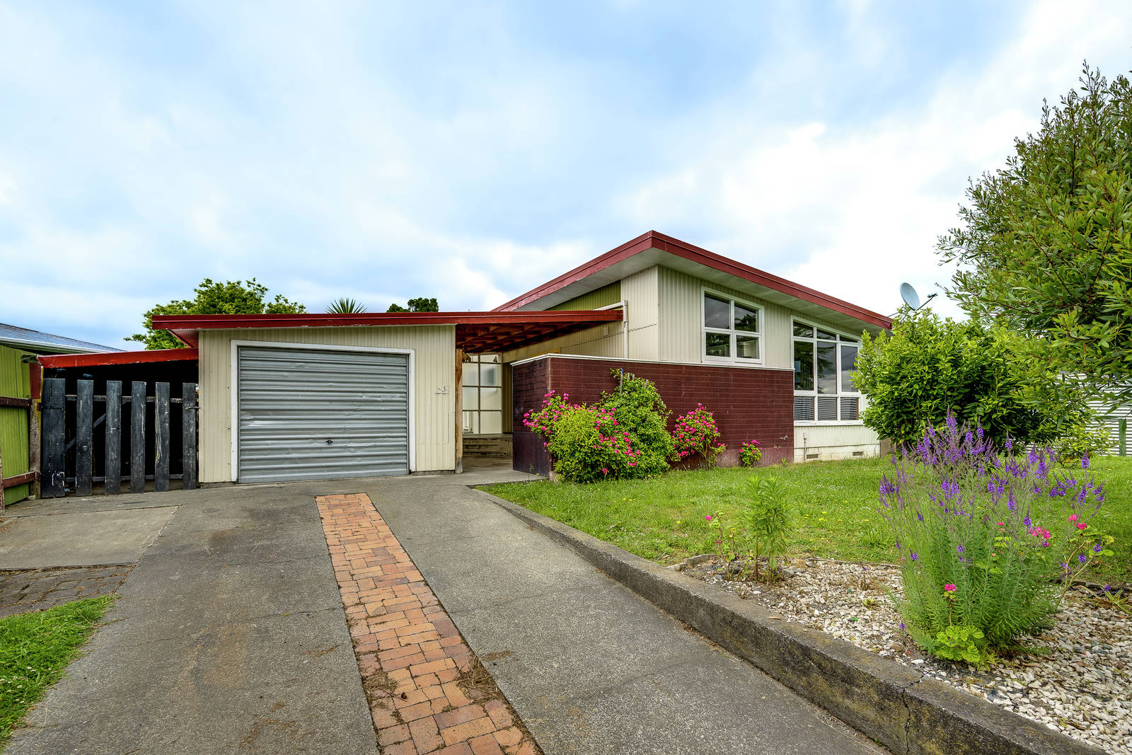 33 Alexander Avenue, Onekawa - 3 Bed House - Private Treaty